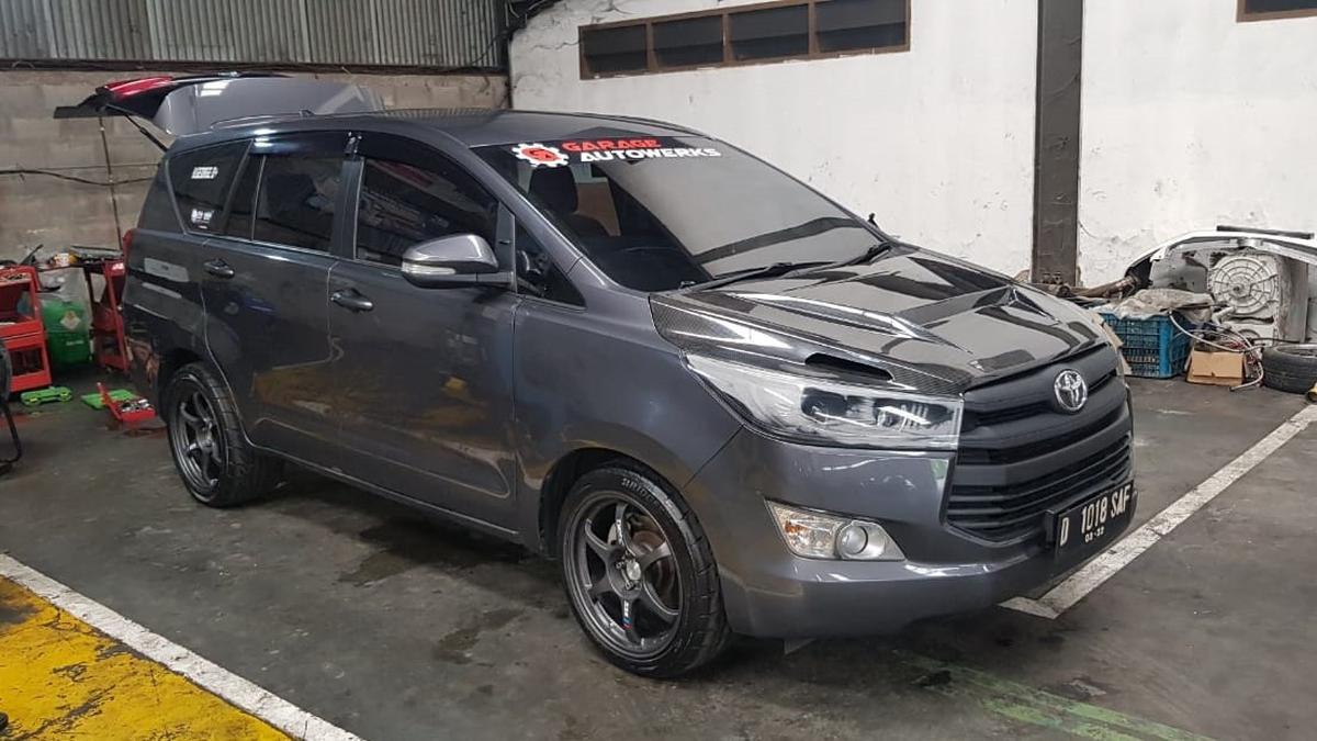 Ingin Modif Toyota Innova Layaknya Mobil Drag, Ini Panduannya ...