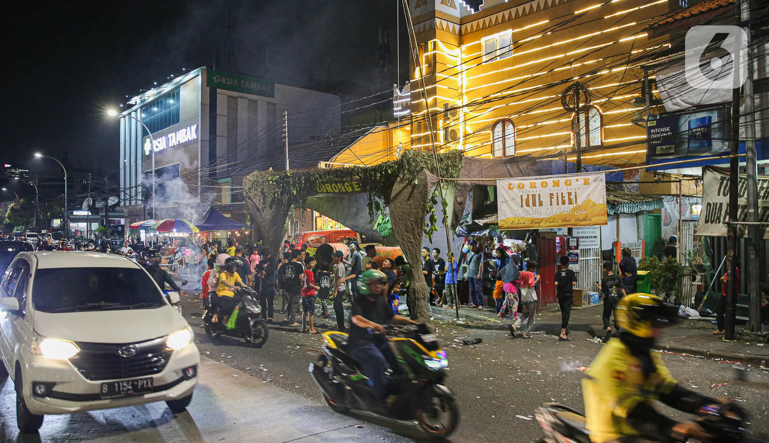 Suasana Malam Takbiran Idul Fitri 2023 di Jakarta - Foto Liputan6.com