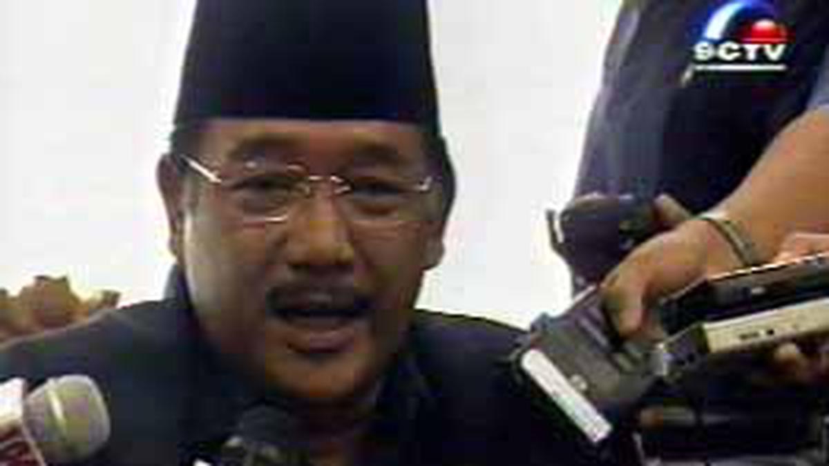 Matori Menuding Amien Akan Menjatuhkan Gus Dur - News Liputan6.com