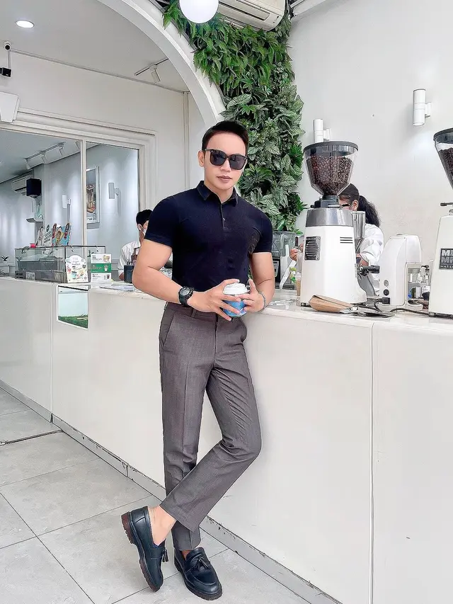 5 Fakta soal Jordan Ali, Kekasih Eva Manurung Ibunda Virgoun: 23 Tahun ...