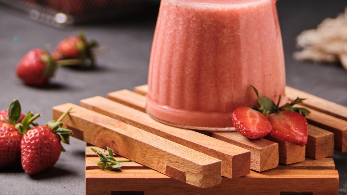 Resep Jus Stroberi Tanpa Gula untuk Takjil Berbuka Penurun Kolesterol