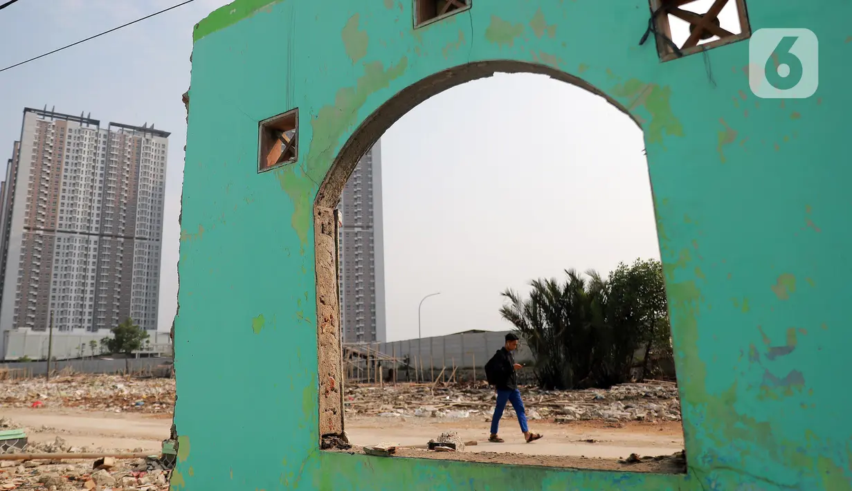 Aktivitas Warga yang Langsung Berbatasan dengan Pembangunan PIK 2 ...