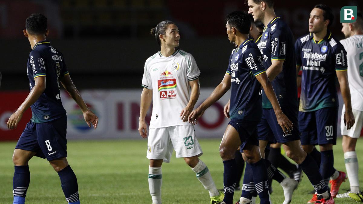 Piala Menpora, Momen Persib Merasakan Dampak Kepergian Omid Nazari dan ...