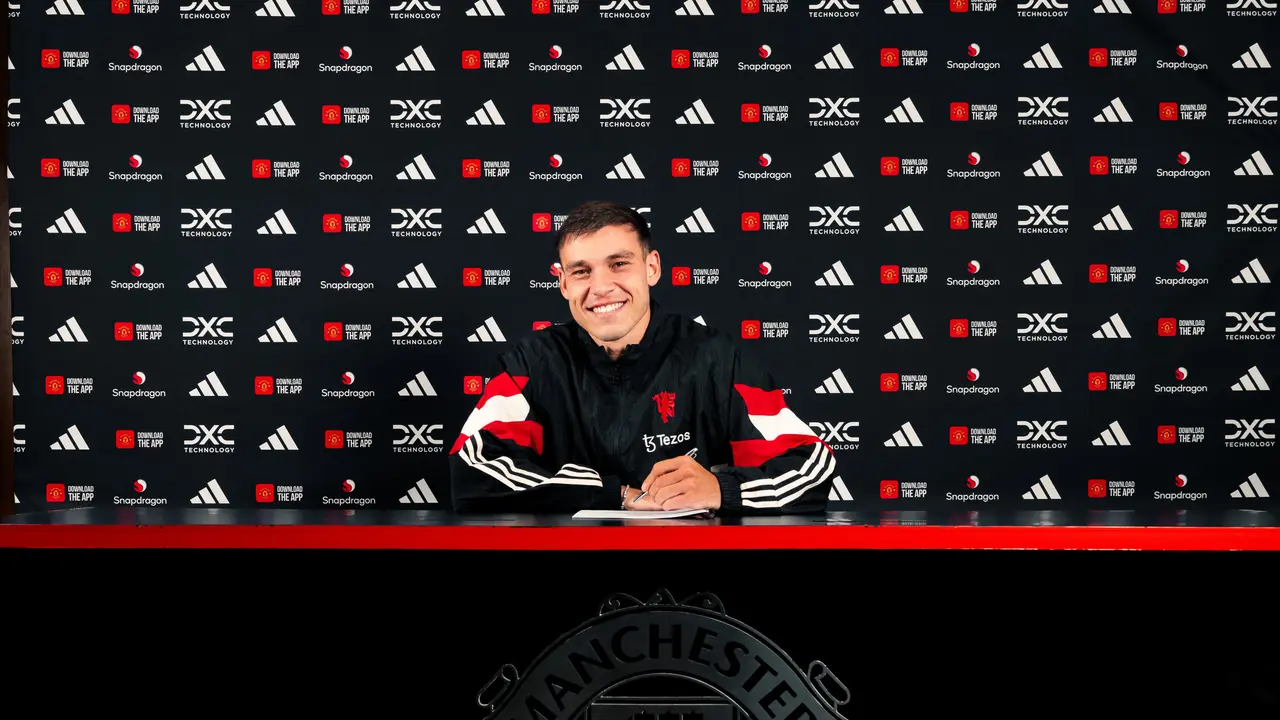 Liga Inggris: Debut Manuel Ugarte di MU saat Tantang Southampton ...