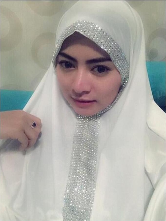 Vitalia Shesya Lebaran di Panti Rehabilitasi - Entertainment Fimela.com