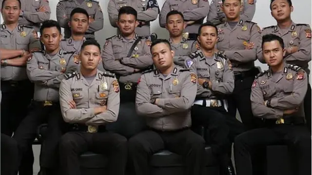 6 Potret Ganteng Muhammad Gariz Luis, Polisi yang Menangkap YouTuber ...