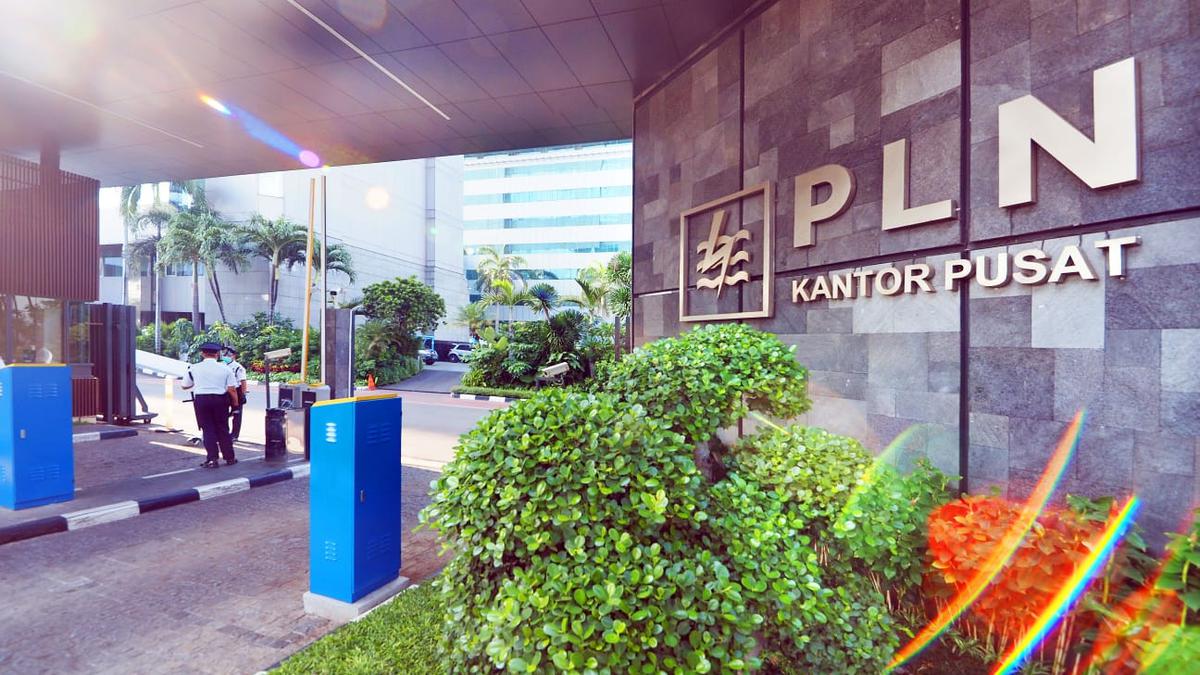 Terbaik Sepanjang Sejarah, PLN Cetak Laba Rp 14,4 Triliun pada 2022