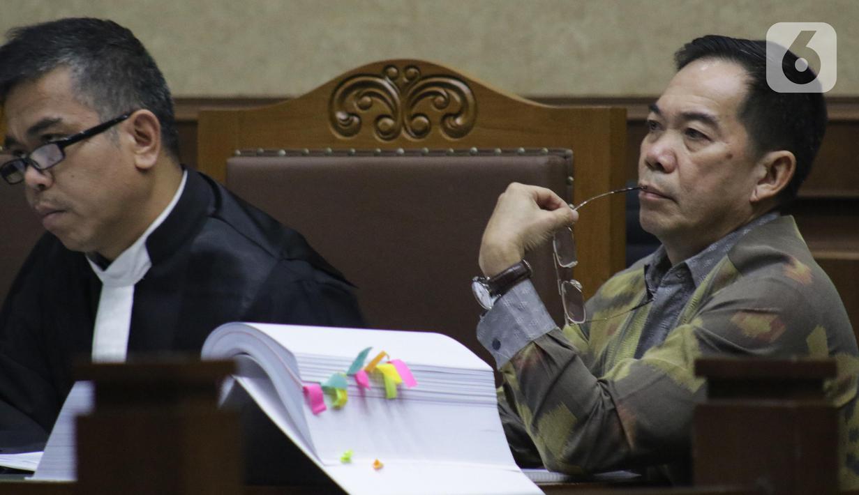 FOTO: Terdakwa Penyuap Aspidum Kejati DKI Jakarta Jalani Sidang ...