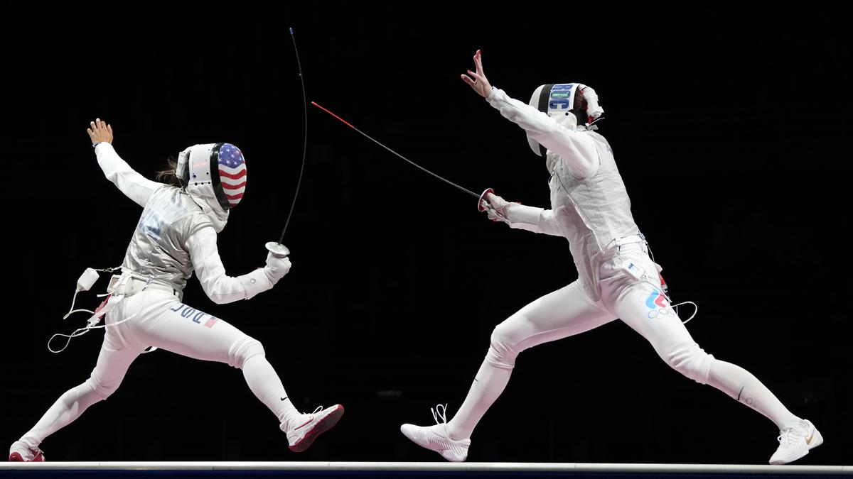 Apa Itu Olahraga Anggar? Ketahui Sejarah, Peralatan, dan Aturannya ...