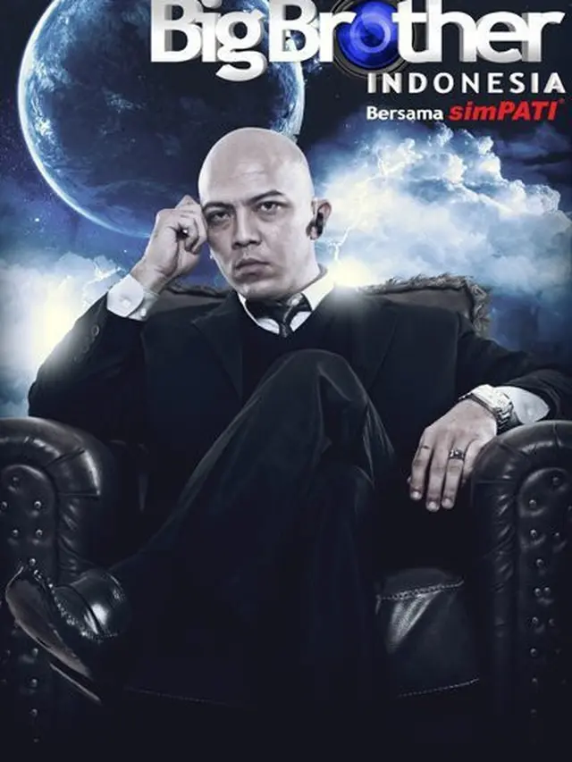 8 Tahun Vakum, Ini 6 Potret Terbaru Derek Big Brother yang Makin Macho ...
