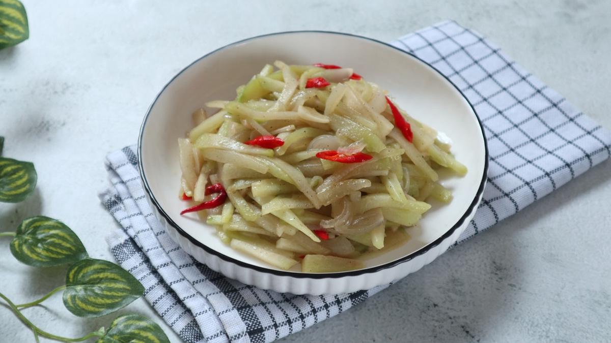 Resep Tumis Labu Siam Gurih Pedas untuk Menu Sehari-Hari - Food Fimela.com