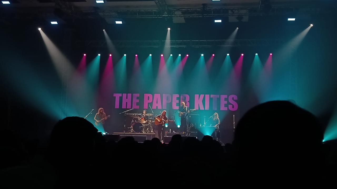 The Paper Kites Sukses Kejutkan Jakarta dan Janjikan Album Baru
