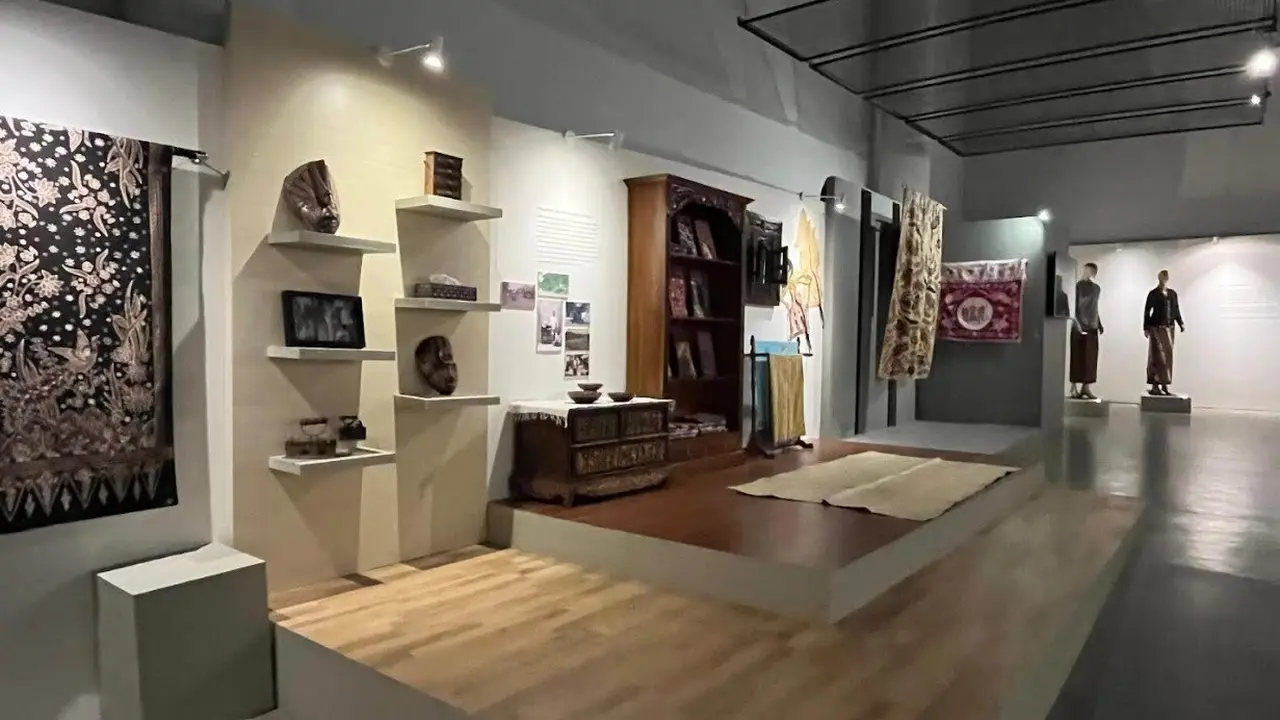 Main ke Museum Batik Indonesia di TMII, Ada Pameran Spesial yang ...