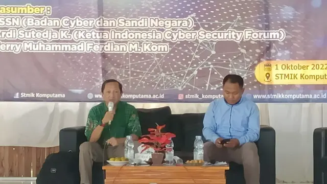Di STMIK Komputama Cilacap, Ketua ICSF Ungkap Lemahnya Cyber Security di Indonesia - Regional ...