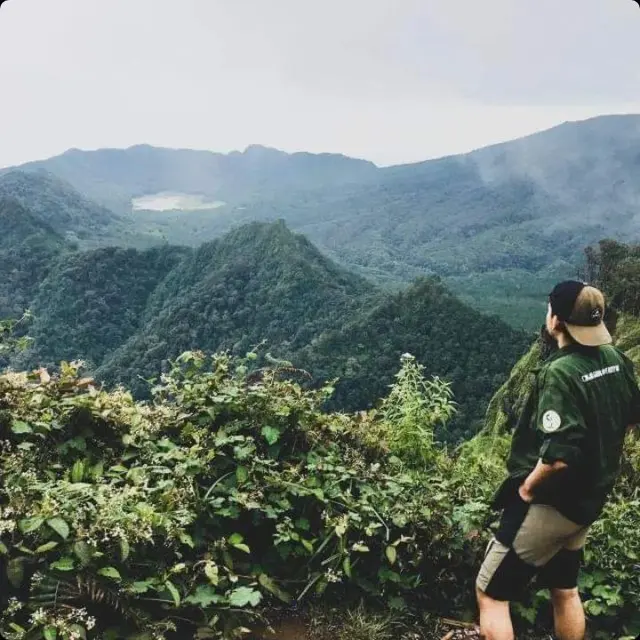 6 Fakta Menarik Gunung Burangrang, Sisa Hasil Letusan Gunung Sunda di ...