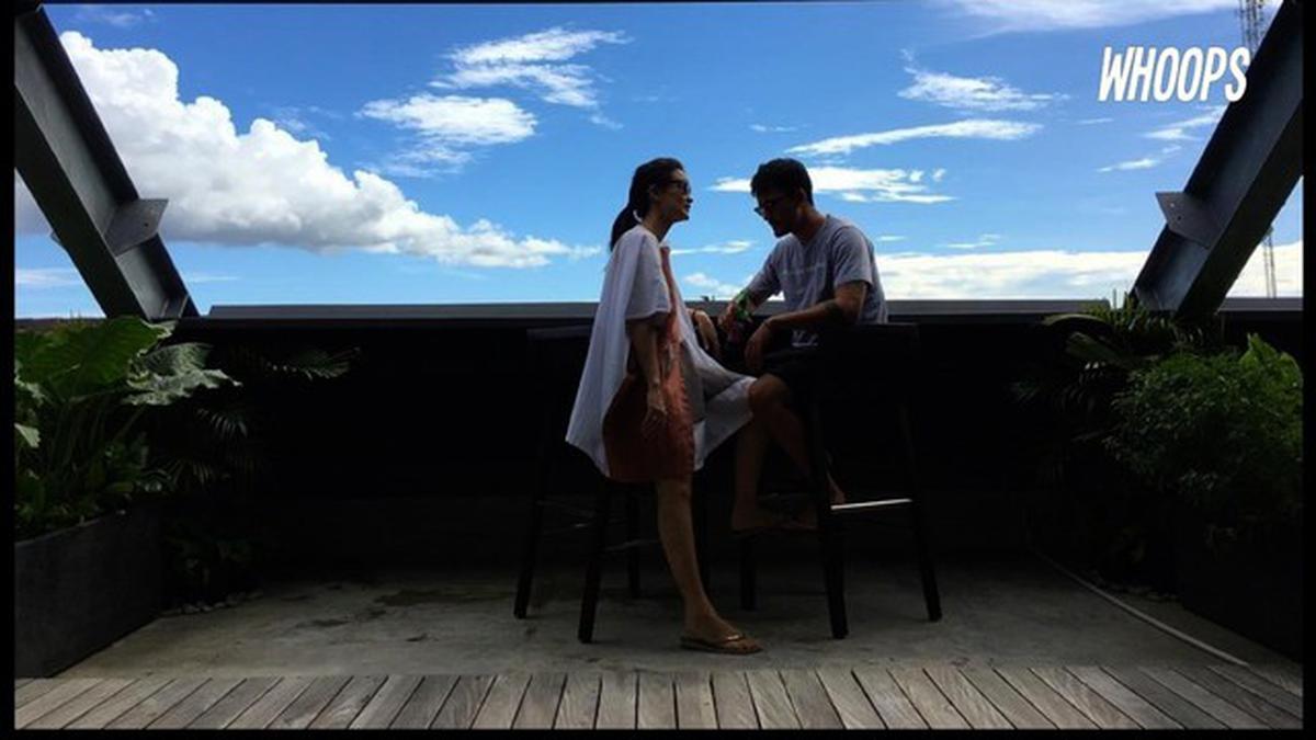 WHOOPS: Romantisnya Rio Dewanto Menyanyi untuk Istri yang Hamil - Video ...