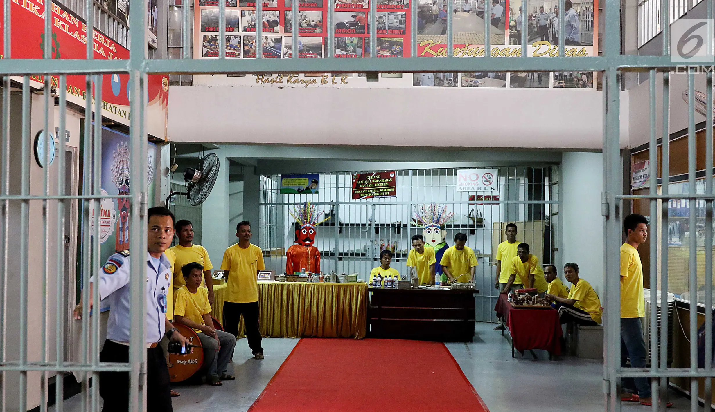 PHOTO: Kreativitas Para Tahanan dari Balik Jeruji Lapas Cipinang - Foto ...