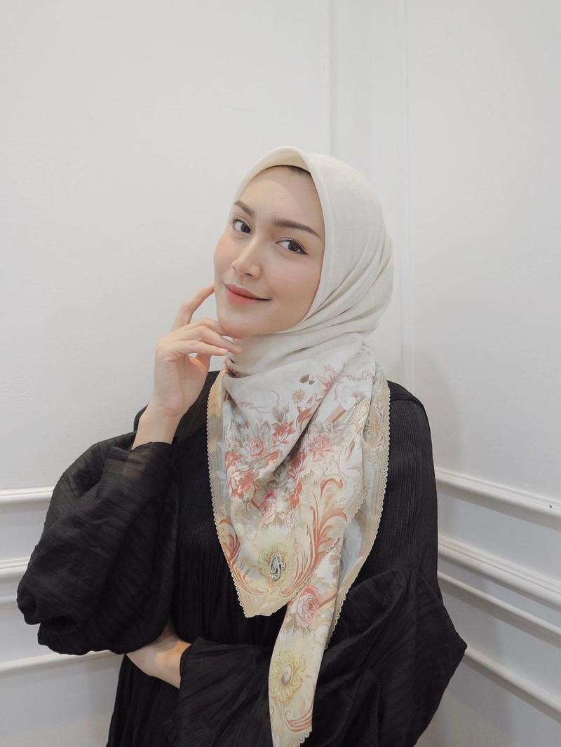 hijab tutorial segi empat