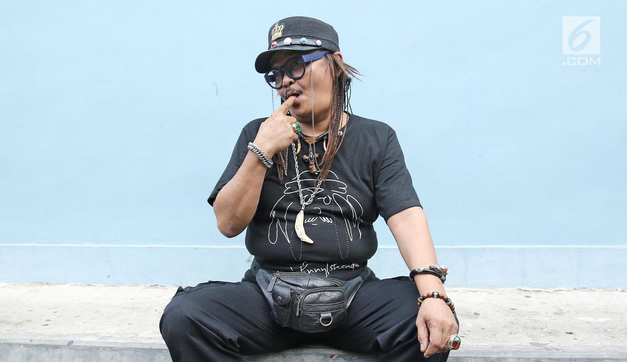 FOTO: Tak Berubah, Jhonny Iskandar Masih Tetap Kocak seperti Dulu ...