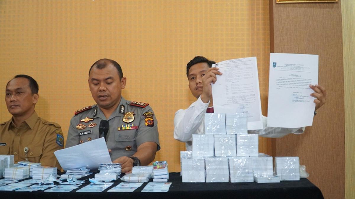Kronologi Tercecernya E-KTP di Bogor Versi Polisi