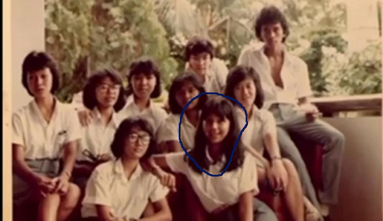 7 Potret Jadul Ayu Azhari saat SMA - Photo Fimela.com