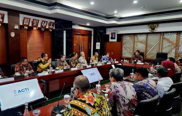 225 Quote Seni yang Menginspirasi untuk Seniman dan Pecinta Seni