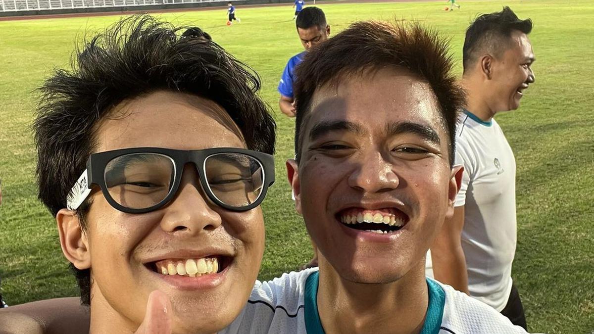 Potret Alam Ganjar Main Sepak Bola, Akrab dengan Kaesang Pangarep ...