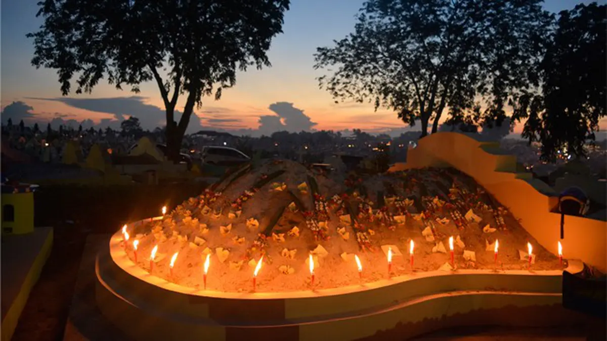 Berita Tradisi Ceng Beng Hari Ini - Kabar Terbaru Terkini | Liputan6.com