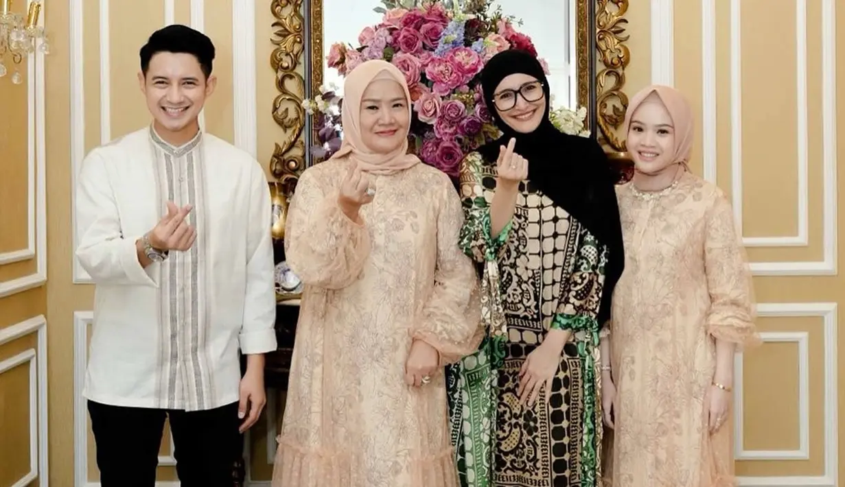 Momen Lebaran 2024 Chand Kelvin dan Dea Sahirah, 6 Tahun Pacaran ...