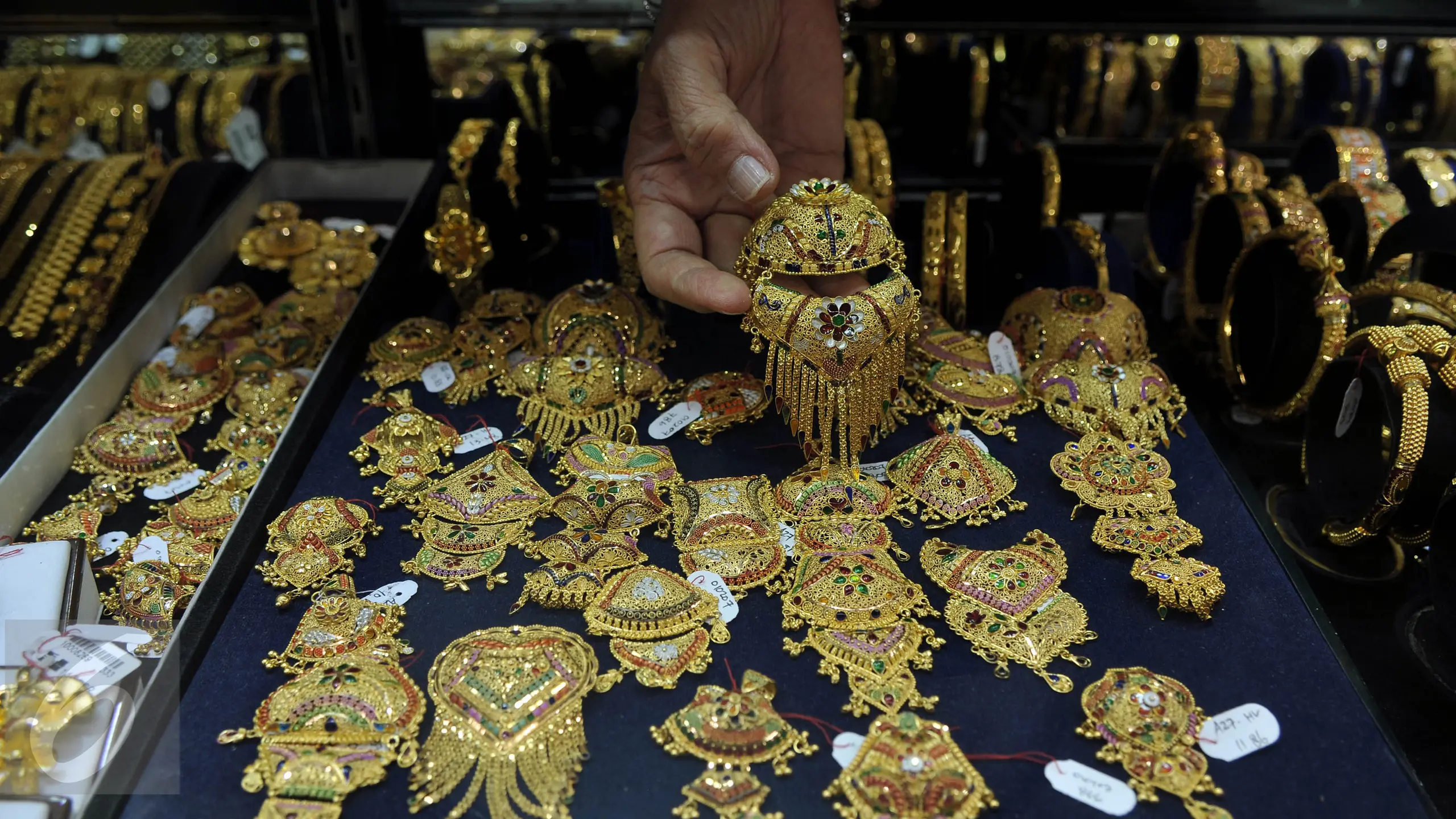 Harga Emas 24 Karat Hari Ini 9 Mei 2026 di Antam hingga Hartadinata Abadi