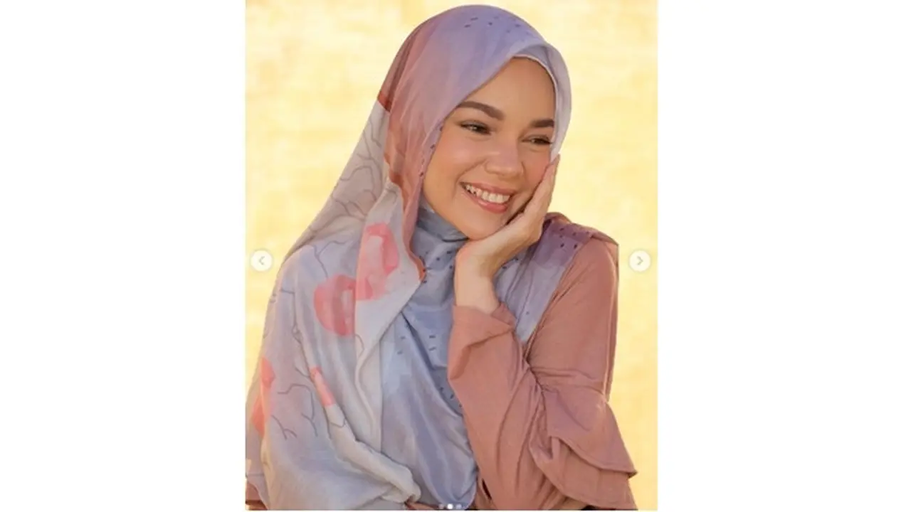 Gaya Hijab 6 Seleb yang Bisa Jadi Inspirasi Saat Lebaran - Hot Liputan6.com