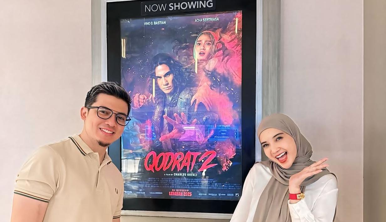 Momen Keseruan Zaskia Sungkar dan Irwansyah Nobar Film Acha Septriasa ...