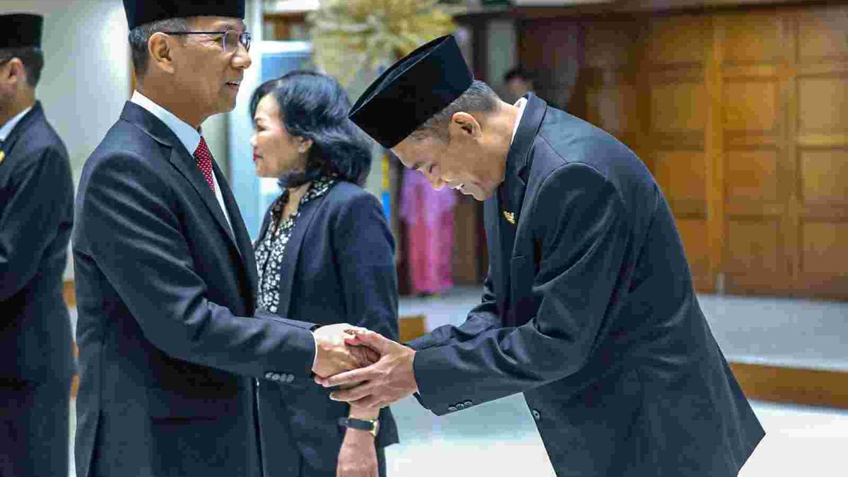 Heru Budi Lantik Nasruddin Djoko Surjono Jadi Kepala BP BUMD DKI Jakarta