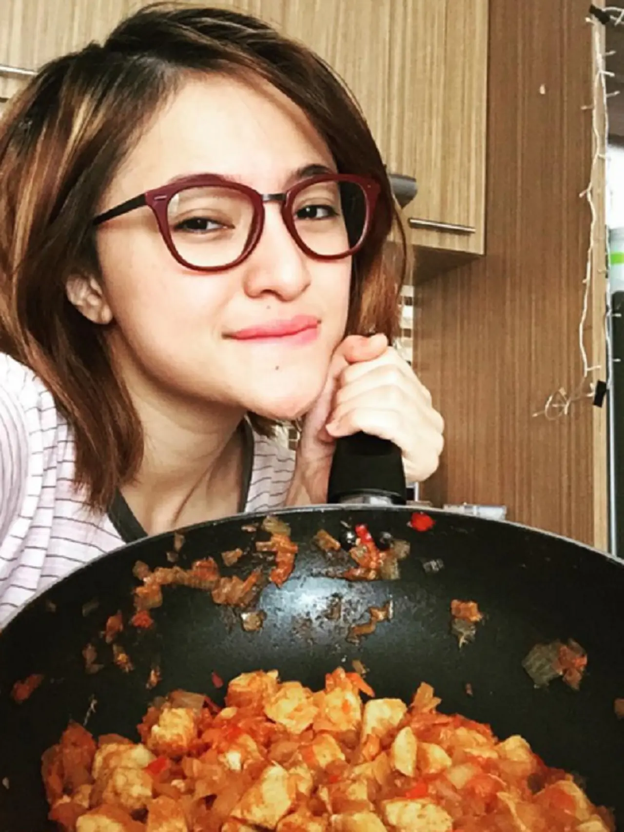 Intip 5 Momen Terseksi Marshanda di Instagram - ShowBiz Liputan6.com