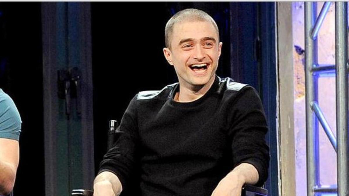 Daniel Radcliffe Jadi Agen FBI dan Plontos di Trailer Imperium