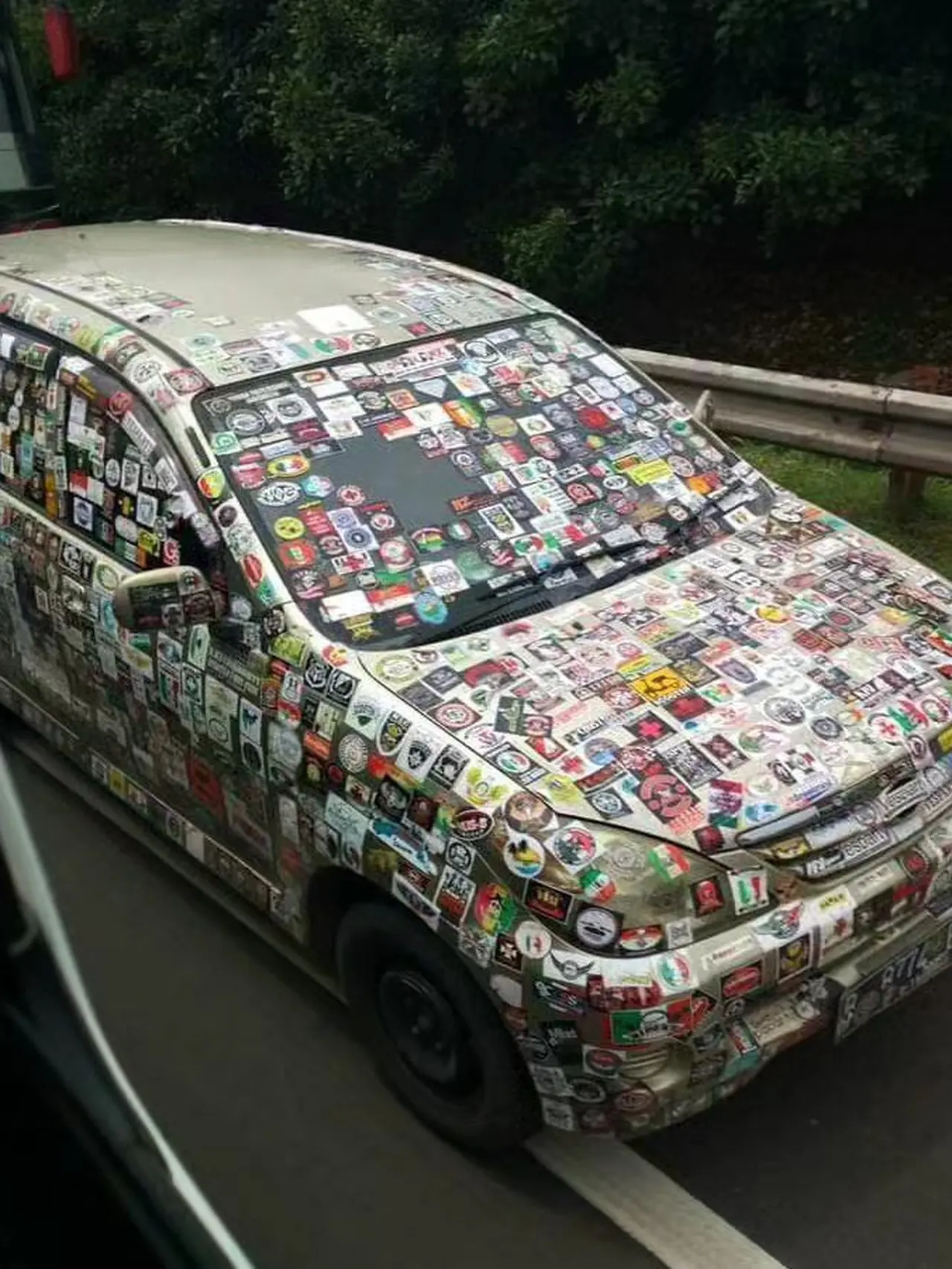 120 Kata-Kata Stiker Lucu Keren, Untuk Motor, Mobil dan Truk - Hot ...