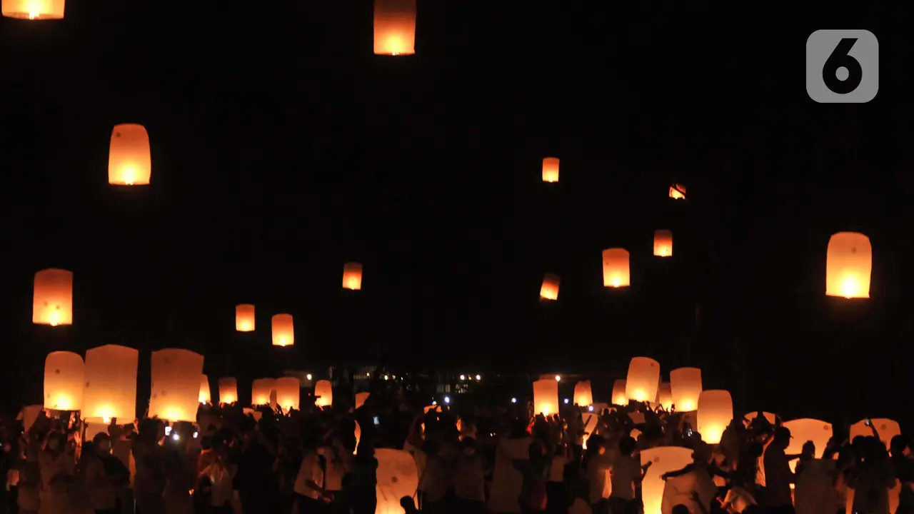 Harga dan Cara Beli Tiket Festival Lampion Waisak 2023 di Candi Borobudur - Lifestyle Liputan6.com