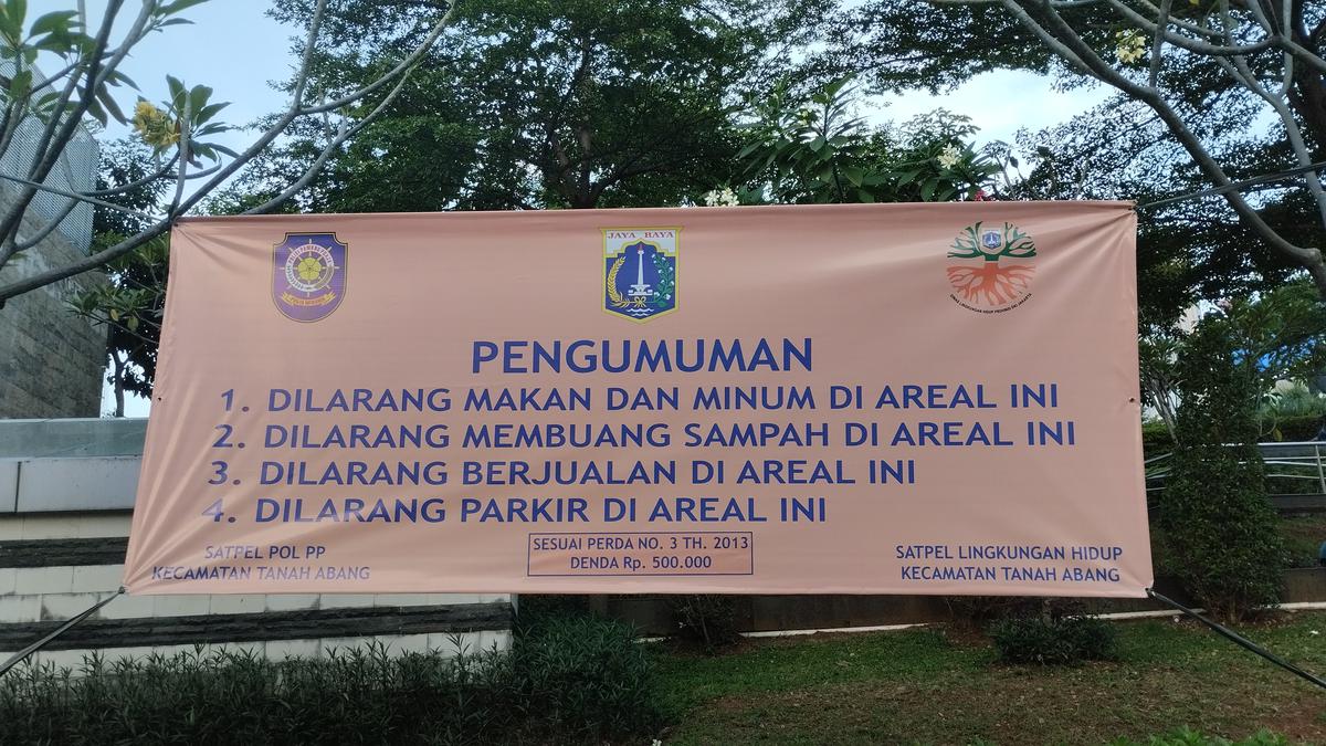 Buntut Fenomena SCBD, Makan-Minum hingga Jualan di Dukuh Atas Kini ...