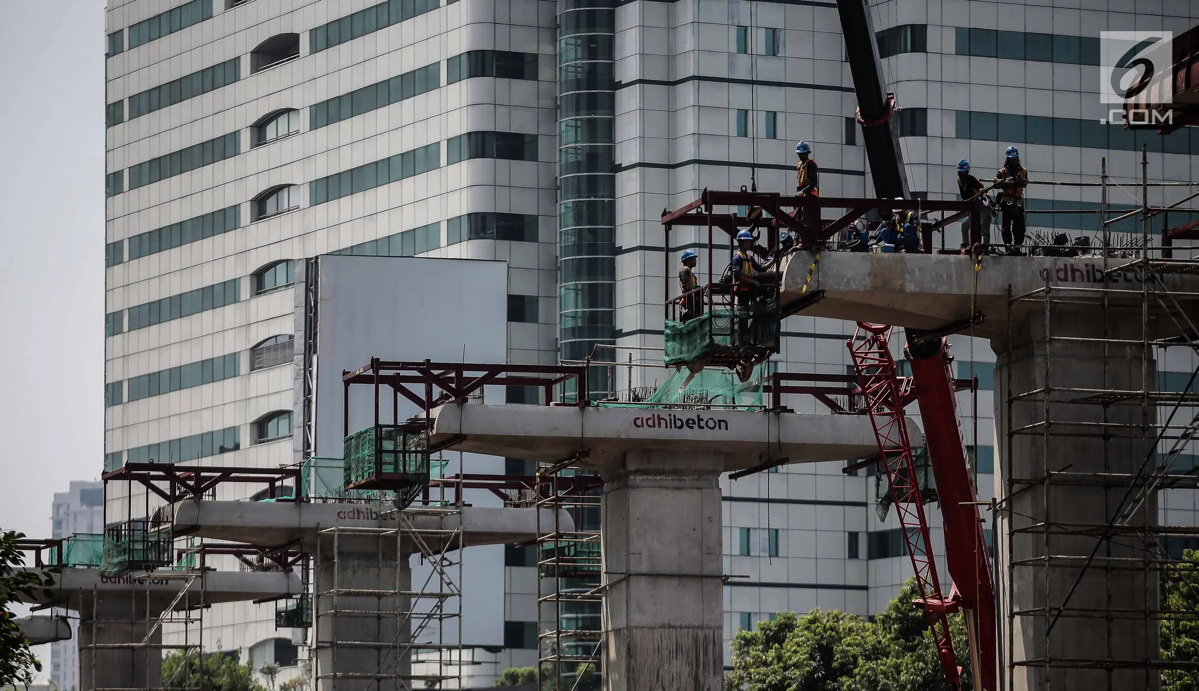 FOTO: Mengintip Perkembangan Proyek LRT Cawang-Dukuh Atas - Foto ...