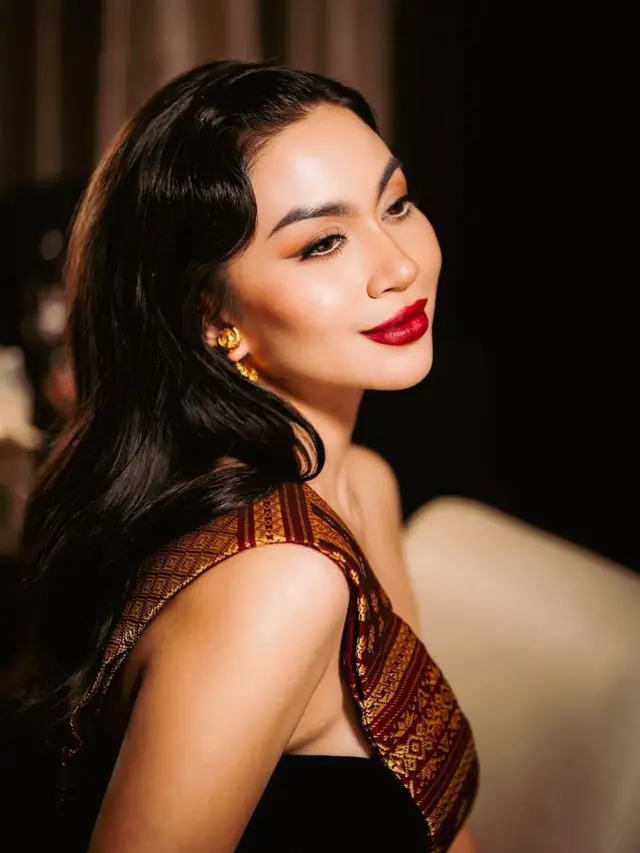 Pernah Idap BPD, Ariel Tatum Bagikan Perjuangannya Temukan Ketenangan Lewat Stoikisme dan Self ...