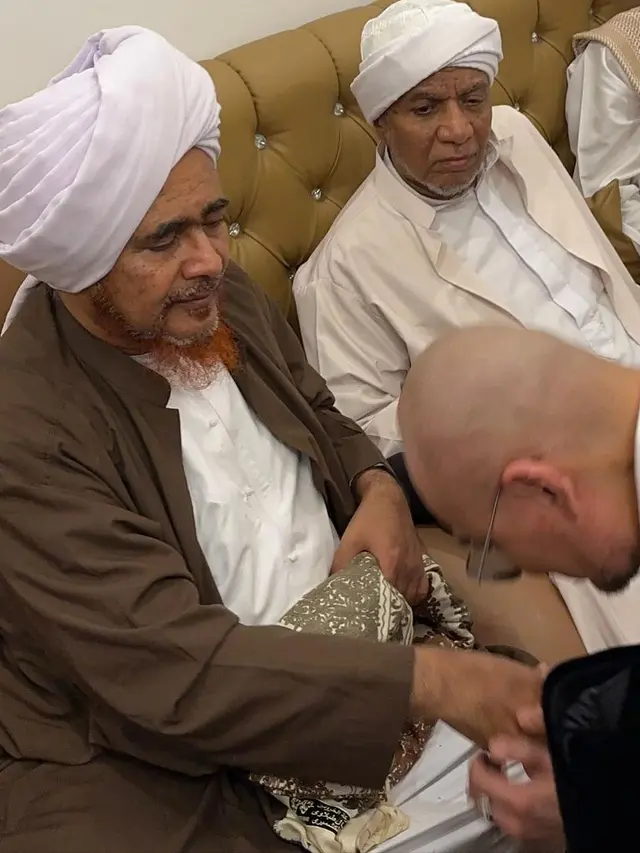 Siapa Habib Umar bin Hafidz? Ulama Keturunan Rasulullah dan Sosok yang ...