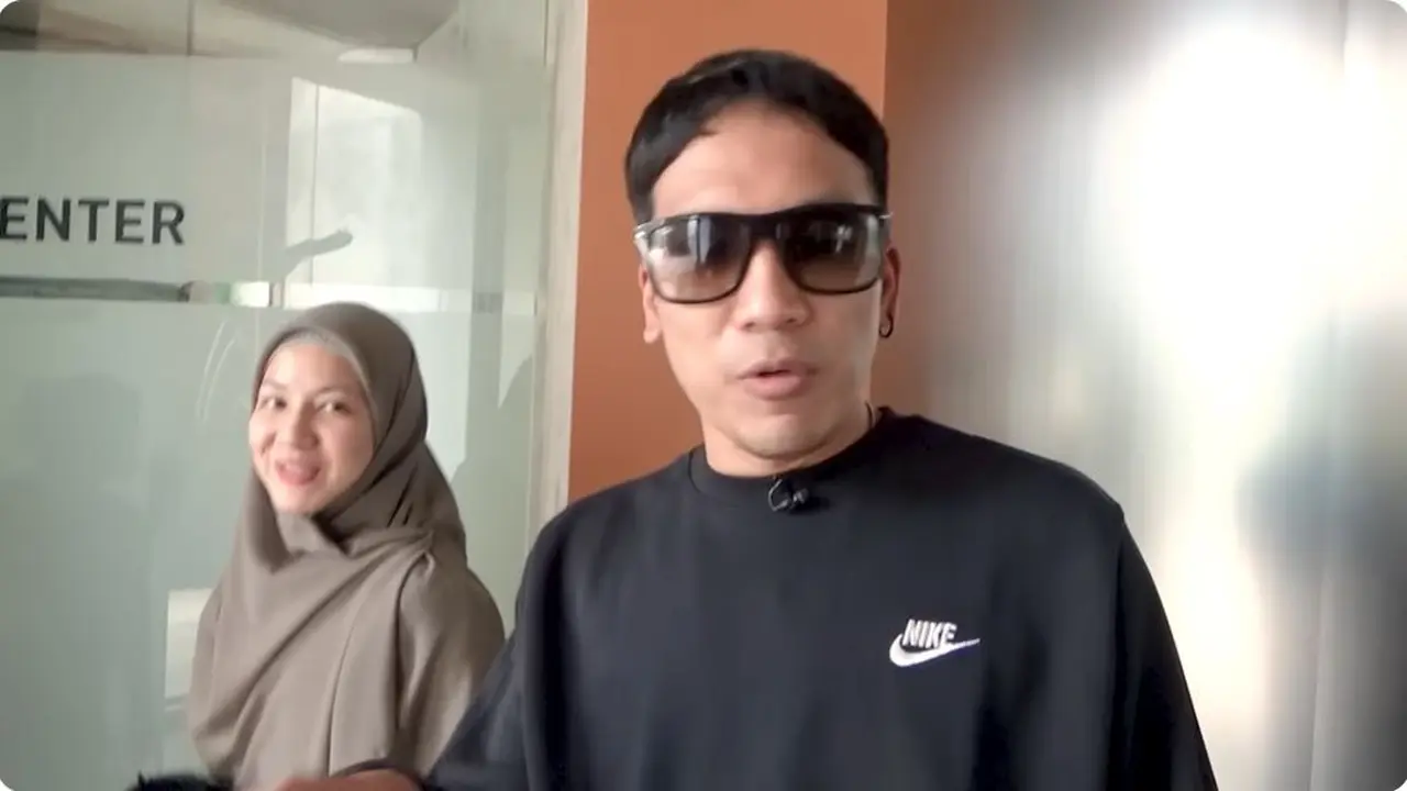 Desta Nekat Bikin Tato saat Masih Berumah Tangga, Natasha Rizky Bilang ...