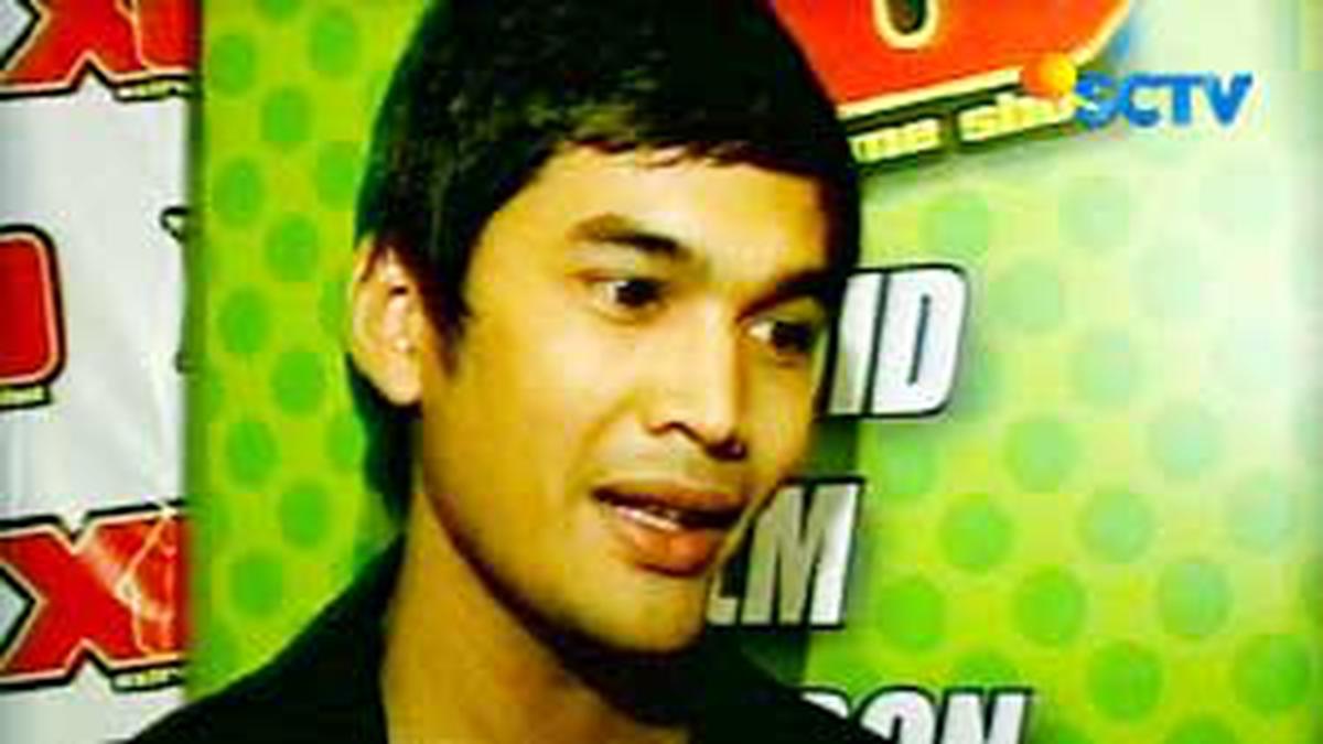 Wisnu Gemar Melahap Buku