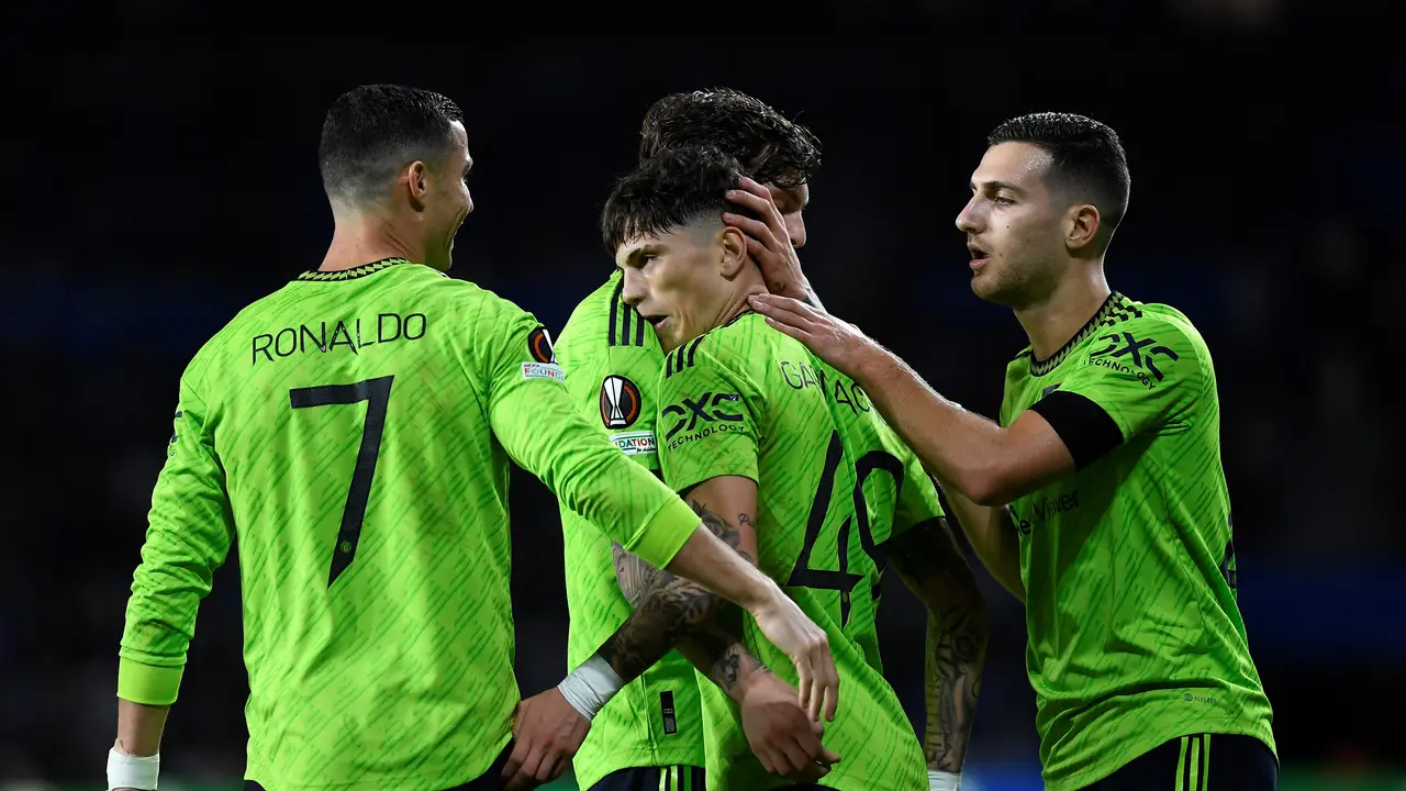 Alejandro Garnacho Banjir Pujian usai Cetak Gol Perdana bersama MU ...