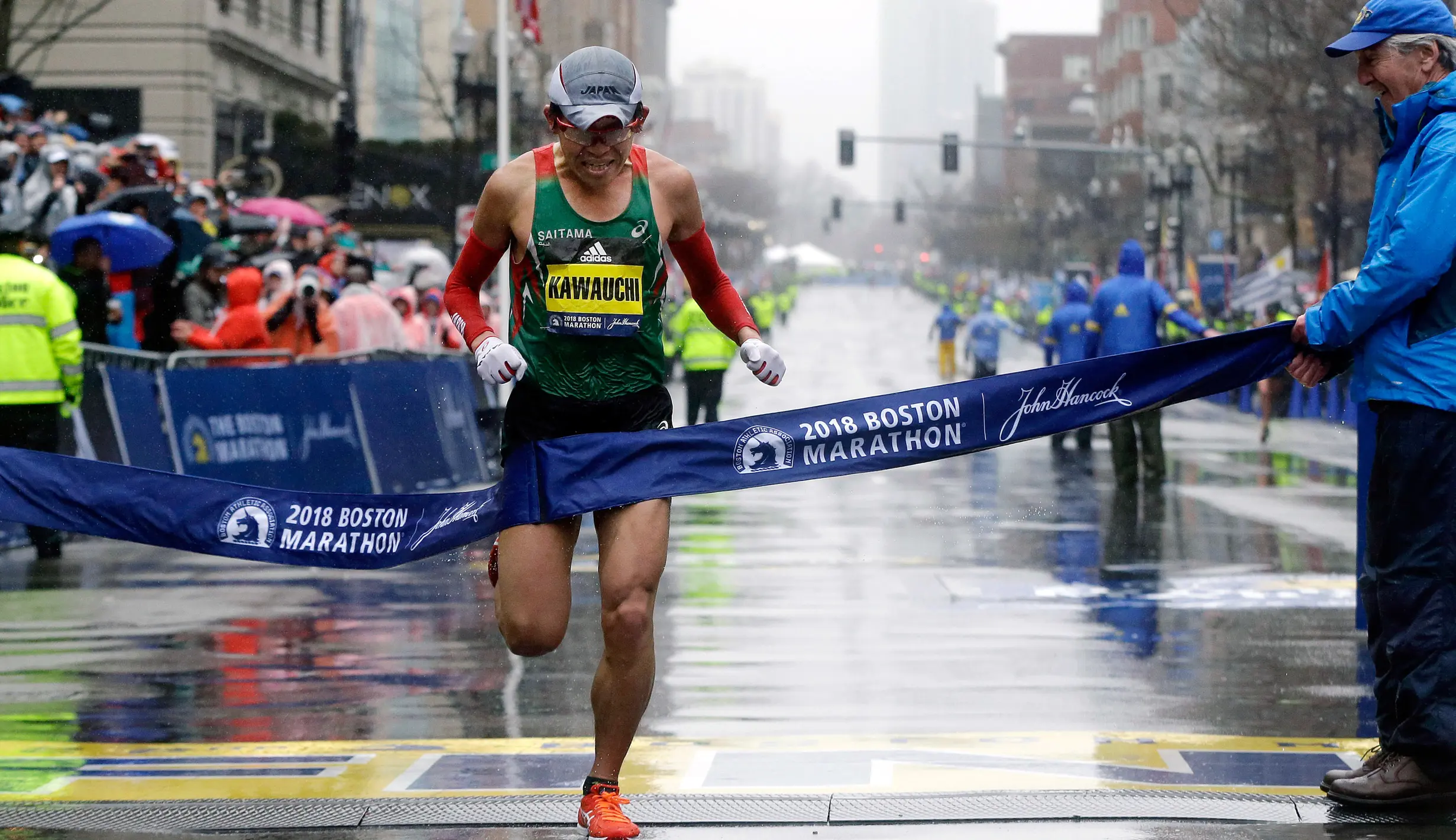 FOTO: Jadi Juara, Pelari Jepang Cetak Sejarah di Boston Marathon - Foto ...