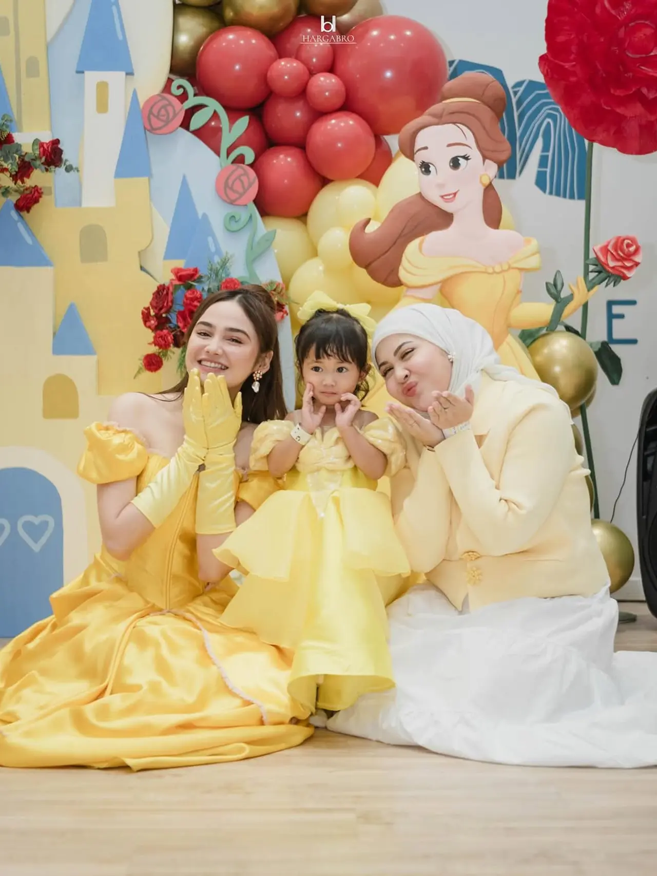 6 Potret Syifa Hadju Jadi Princess Belle di Ultah Anak Kesha Ratuliu ...