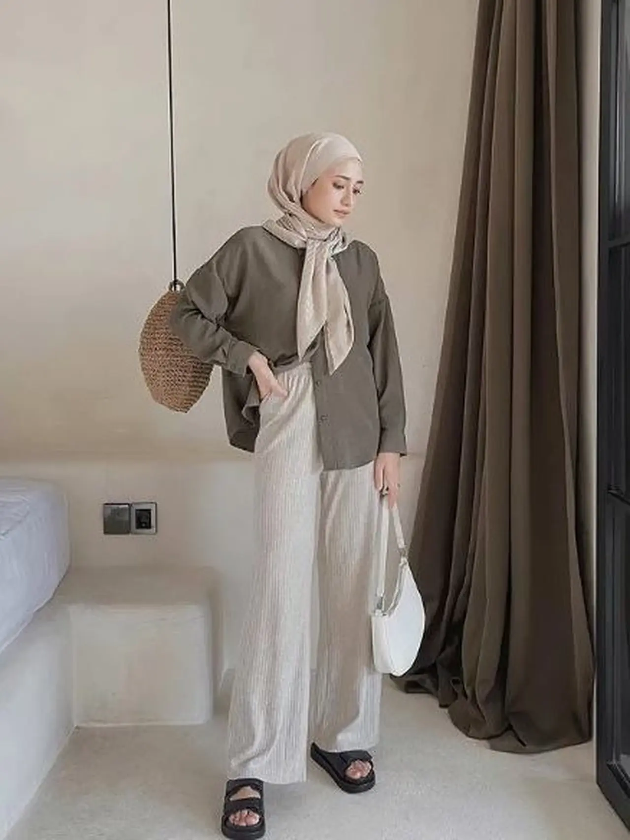 Simpel dan Elegan, 9 Inspirasi Outfit Lebaran ala Influencer - Citizen6 ...