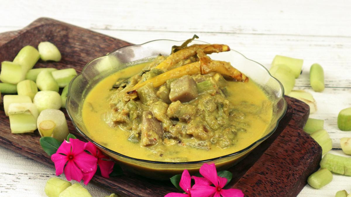 Resep Sayur Lompong, Batang Talas