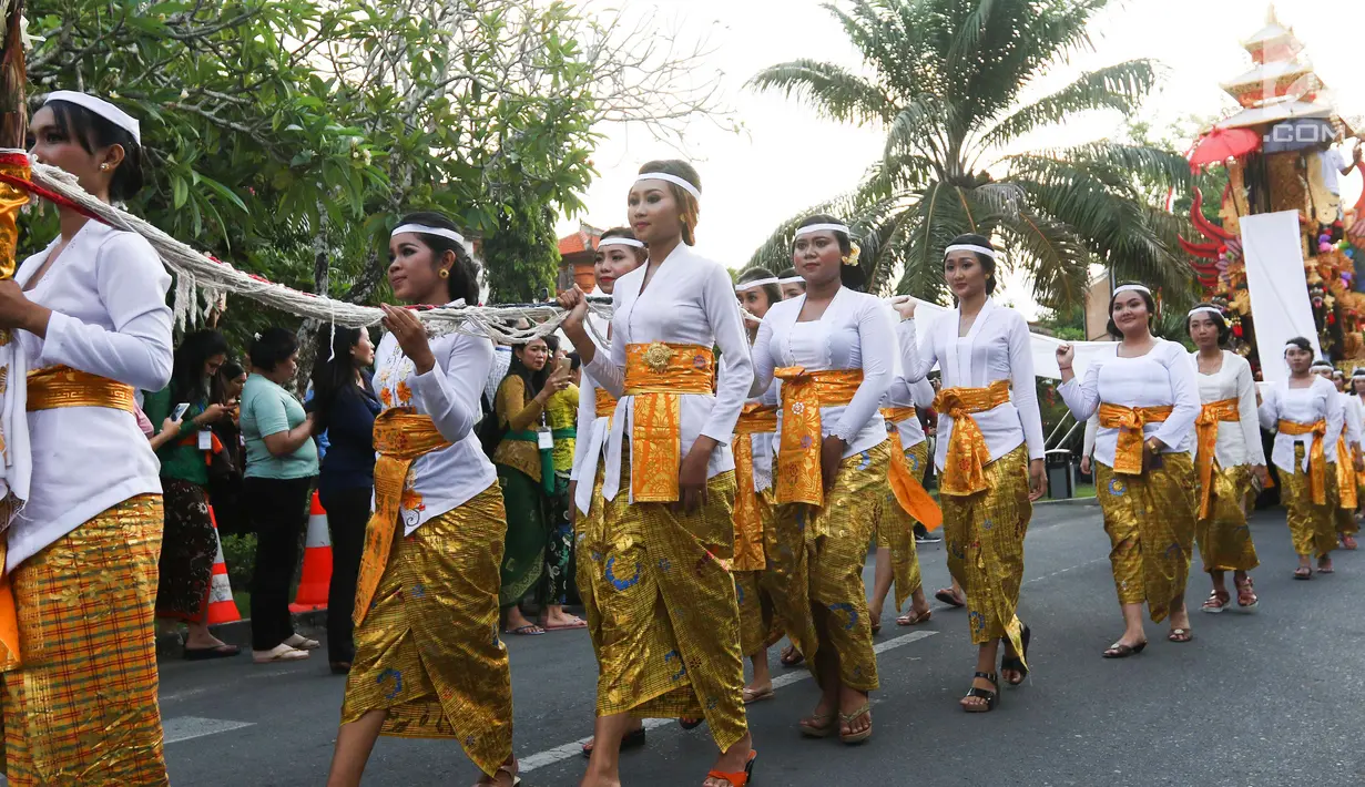 FOTO: Karnaval Budaya Bali Meriahkan Pertemuan Tahunan IMF-World Bank ...
