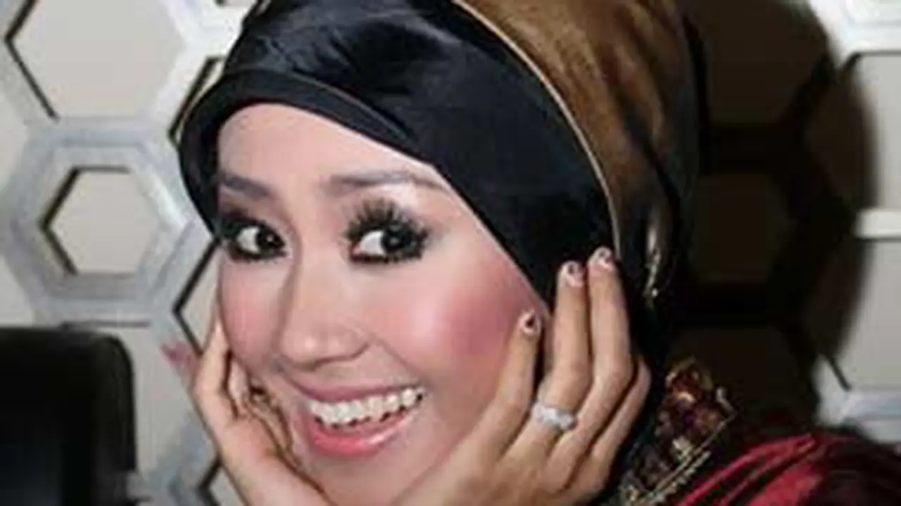 Lama Menghilang, Gita KDI Gugat Cerai Suami - ShowBiz Liputan6.com